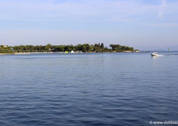 Supetar, Island Brač | Apartments & Tours | Visit Brač