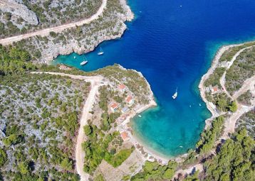 Uvala Mala Stiniva | Poljica | Otok Hvar