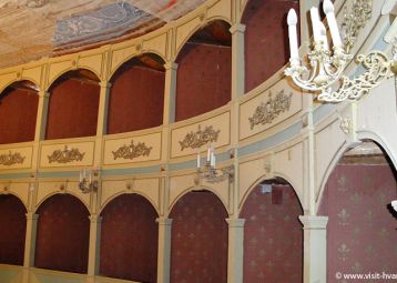 Hvarsko kazalište i Arsenal | Kulturne znamenitosti u gradu Hvaru