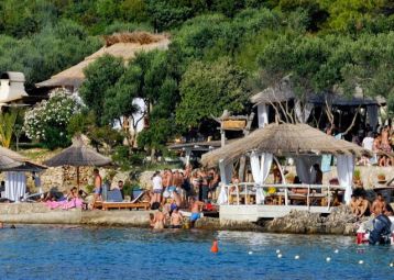 Laganini Lounge bar & Fish house, Palmižana | Island Hvar